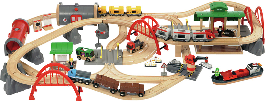BRIO DELUXE RAILWAY SET – The Children's Gift Shop